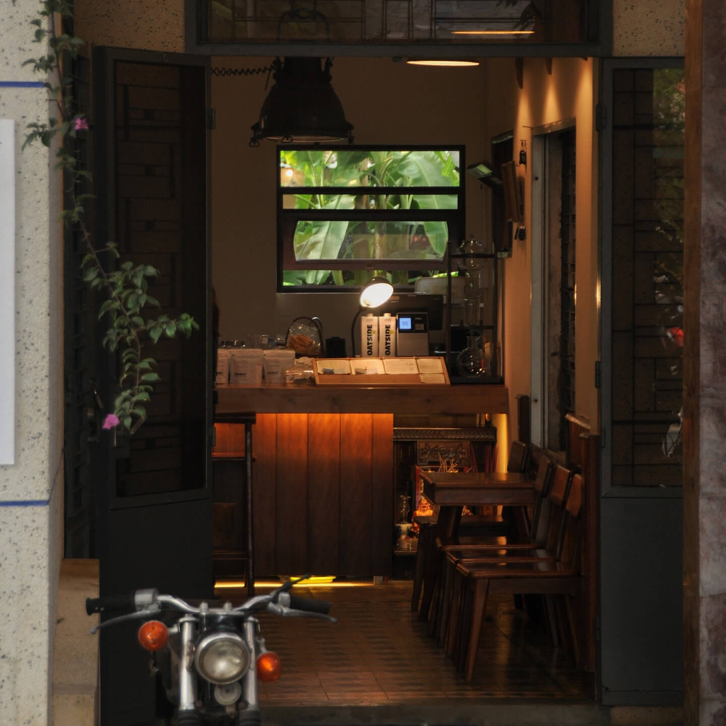 Roost Coffee Roasters - Danang Coffee - Cà phê Đà Nẵng